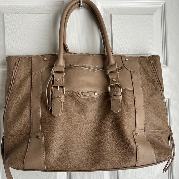 Sole Society | Bags | Sole Society Two Tone Leather Expandable Tote ...